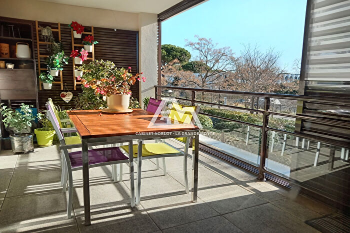 Appartement à vendre - La Grande-Motte - 3 pièces - 2 chambres