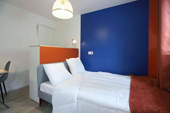 Saint Serge-Ney-Chalouère, Angers : Appartement 1 pièce à louer