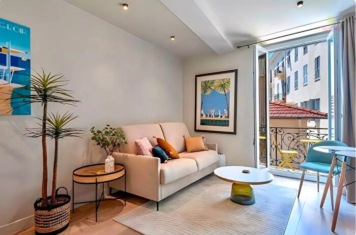 Nice, Centre-ville - Appartement 2 pièces à vendre