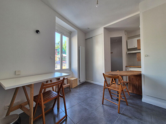Nantes, Hauts-Pavés, Saint-Pasquier, Saint-Félix, Université : Appartement 2 pièces à louer