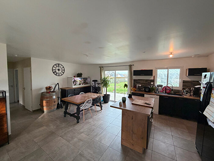 Maison à vendre - Chinon - 4 pièces - 3 chambres