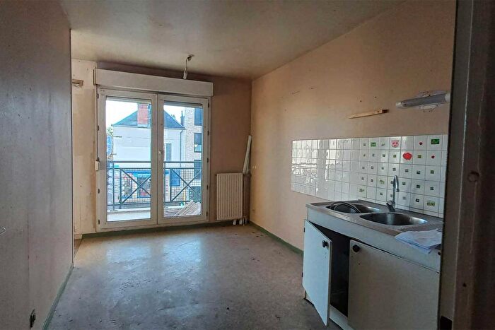 Appartement à vendre - Longvic - 3 pièces - 2 chambres