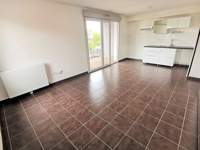 Appartement à louer - Toulouse, Croix Daurade - 3 pièces - 1 chambre