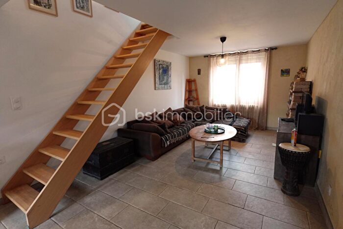 Maison 5 pièces à Saint-Remèze, à vendre