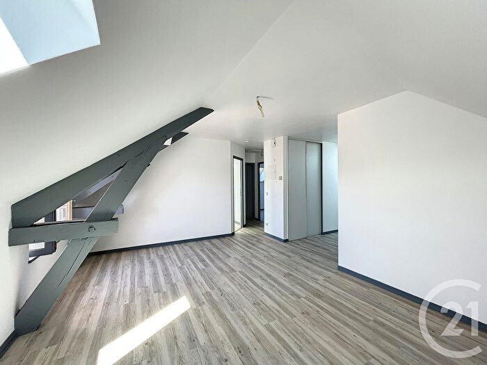 Appartement 3 pièces à louer - Riom, Centre-ville