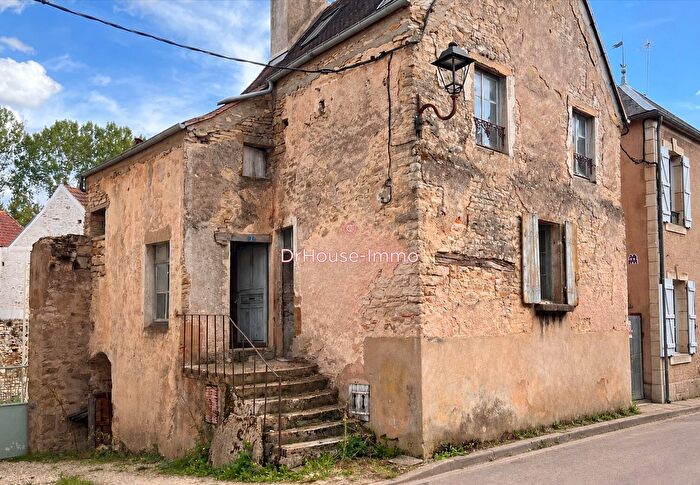 Asquins - Maison 4 pièces à vendre