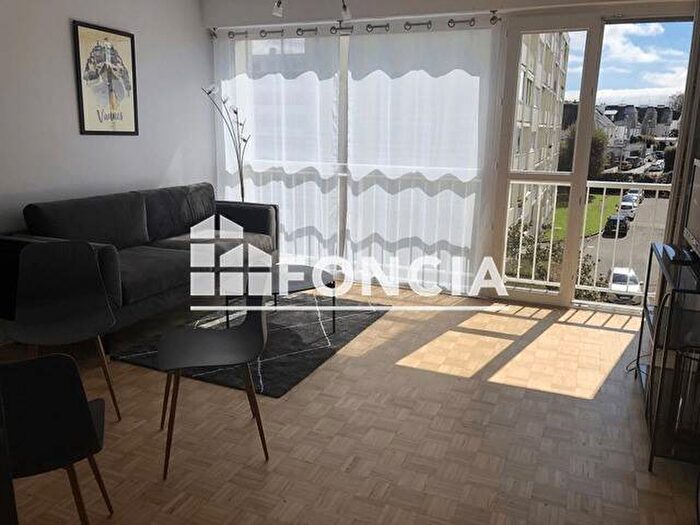 Ouest Péri-Centre Ville, Vannes : Appartement 3 pièces à louer