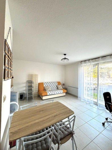 Saint Ausone-Saint Martin-Saint Gelais, Angoulême : Appartement 1 pièce à louer