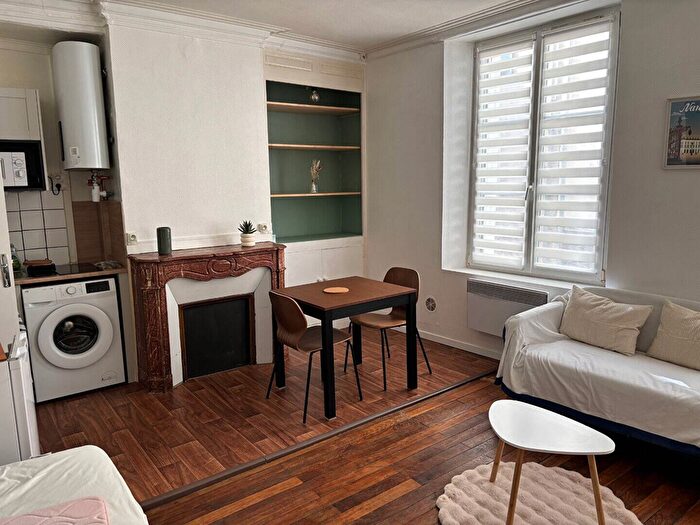 Appartement à louer - Léopold-Ville Vieille, Nancy - 1 pièce