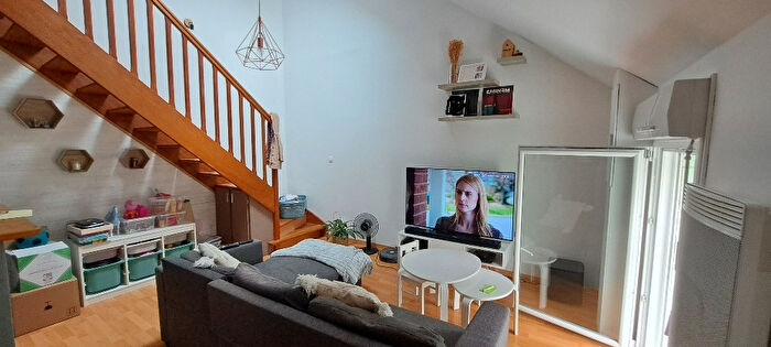 Besné : Appartement 3 pièces à louer