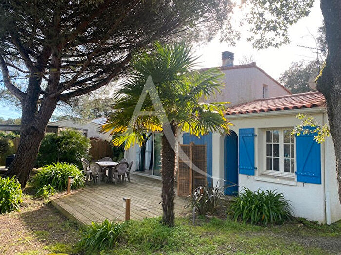 Maisons à vendre et appartements à louer - 1