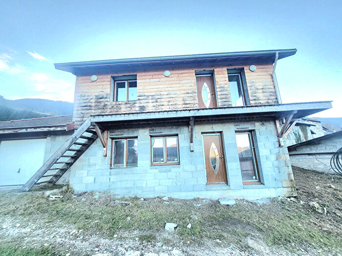 Maison à vendre - Vaulnaveys-le-Haut - 6 pièces - 4 chambres