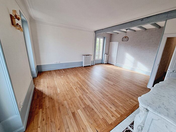 Appartement à louer - Grangier, Dijon - 5 pièces - 3 chambres
