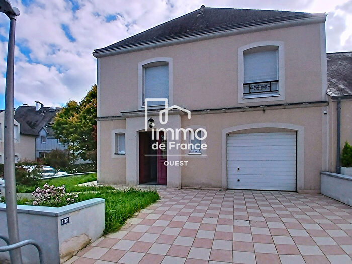 Maison à vendre - Laval, Hilard - 5 pièces - 3 chambres