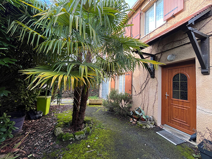 Maison à vendre - Trélissac - 5 pièces - 4 chambres