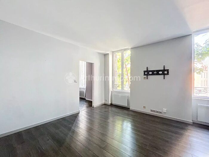 Appartement à vendre - Clermont-Ferrand, Delille, Cathédrale, La Gare - 3 pièces - 2 chambres