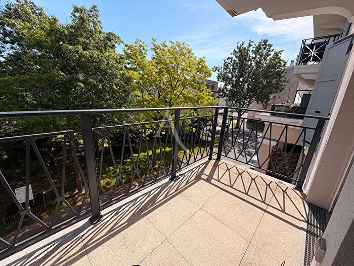 Appartement 2 pièces à Architecte, Le Plessis-Robinson, à louer