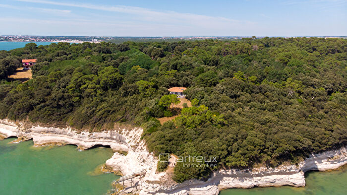 Maison à vendre - Saint-Georges-de-Didonne, Didonne, Boubes, Suzac - 5 pièces - 4 chambres