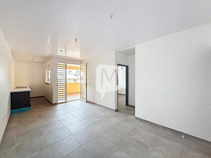 Appartement à louer - Remire-Montjoly - 2 pièces - 1 chambre