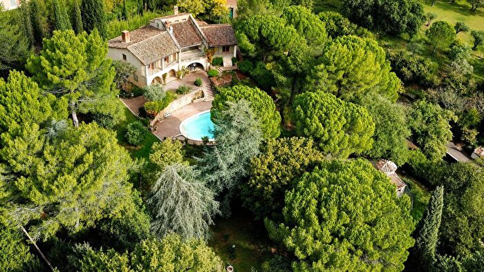 Maison 7 pièces à vendre - Villeneuve-lès-Avignon, Le Grès, Perrières