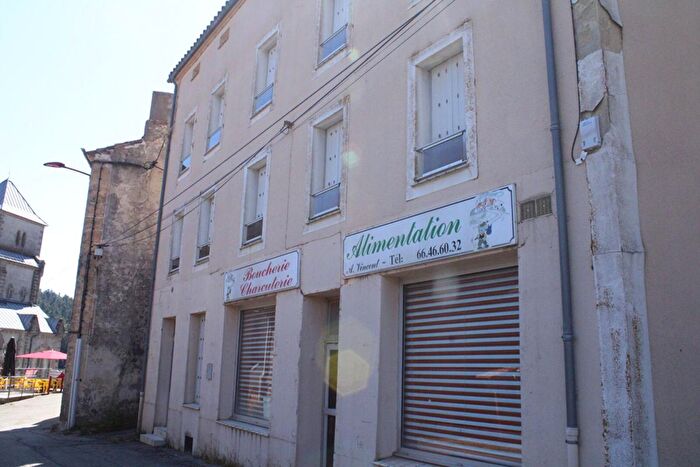 Maison à vendre - Saint-Étienne-de-Lugdarès - 5 pièces - 4 chambres