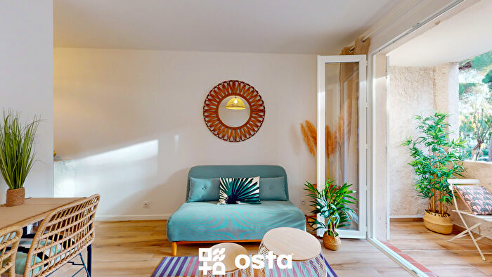 Hyères, Port : Appartement 1 pièce à vendre