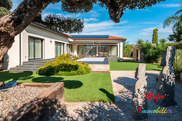 Maison 6 pièces à Claira, à vendre