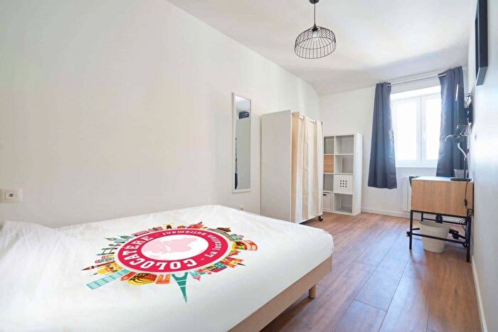 Pompidou-Nouvelle Madeleine, La Madeleine - Appartement 1 pièce à louer