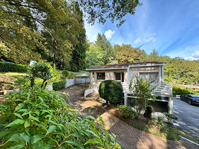 Maison à vendre - Périgueux - 4 pièces - 3 chambres