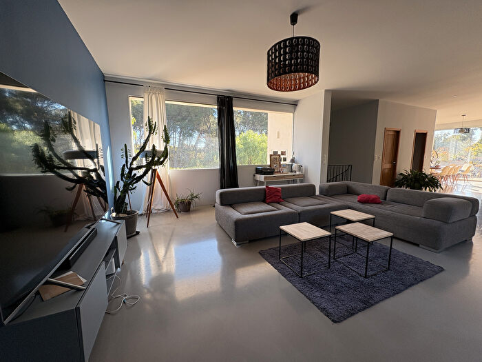 Maison à louer - Saint-Cyr-sur-Mer, La Bourrasque, Vaussier - 5 pièces - 4 chambres