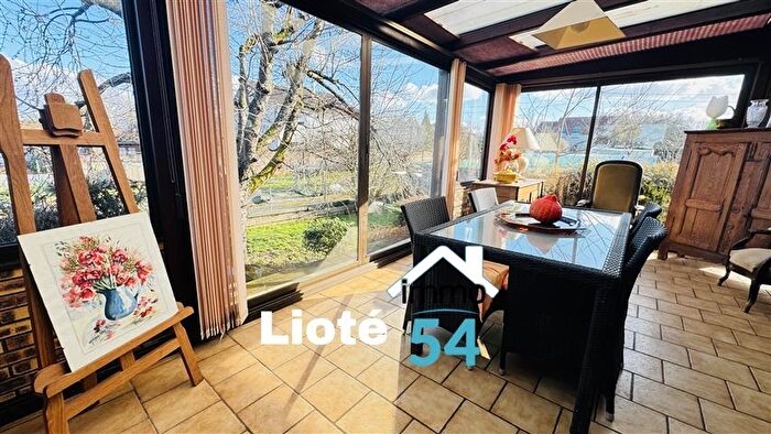 Maison à vendre - Vincey - 5 pièces - 3 chambres