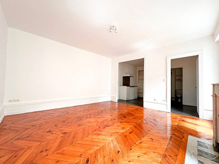 Appartement à louer - Ballainvilliers, Clermont Ferrand - 2 pièces - 1 chambre