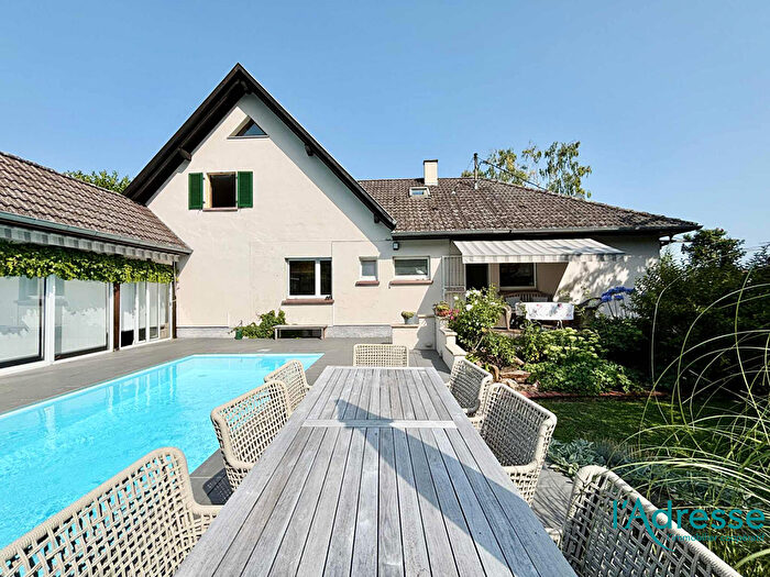 Maison à vendre - Husseren-les-Châteaux - 8 pièces - 4 chambres