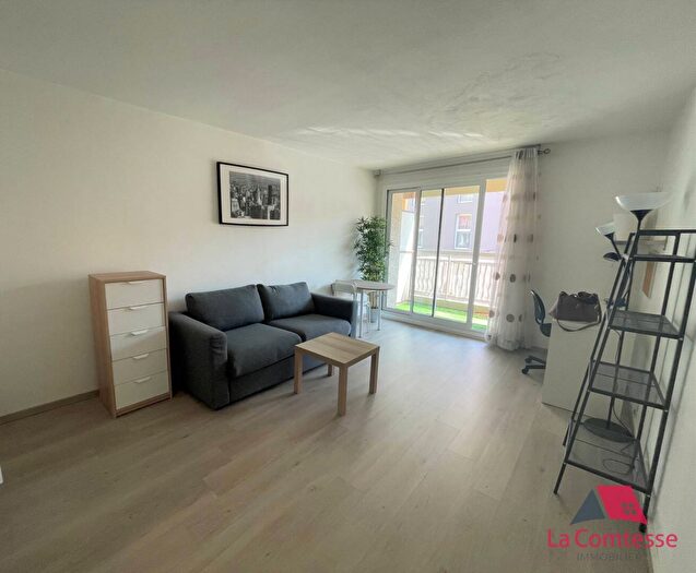 Appartement à louer - Baille, Marseille ème arrondissement - 1 pièce