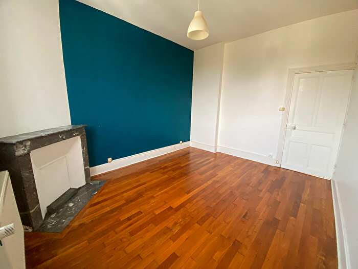 Appartement à louer - Paray-le-Monial - 3 pièces - 1 chambre