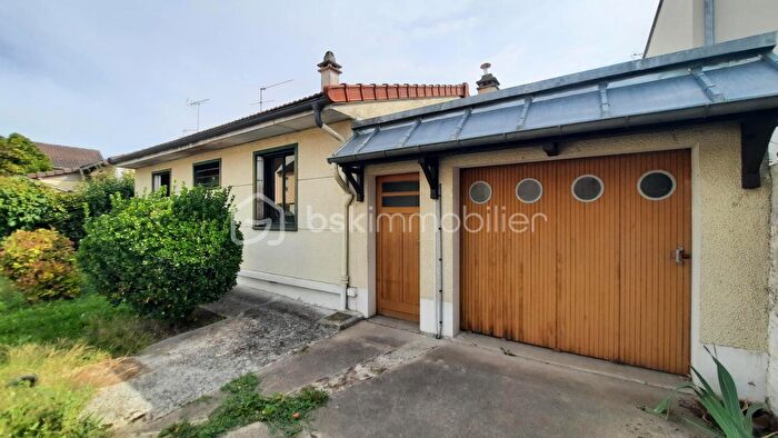 Maison 4 pièces à Saint-Brice-sous-Forêt, Centre-ville, Clos, à vendre