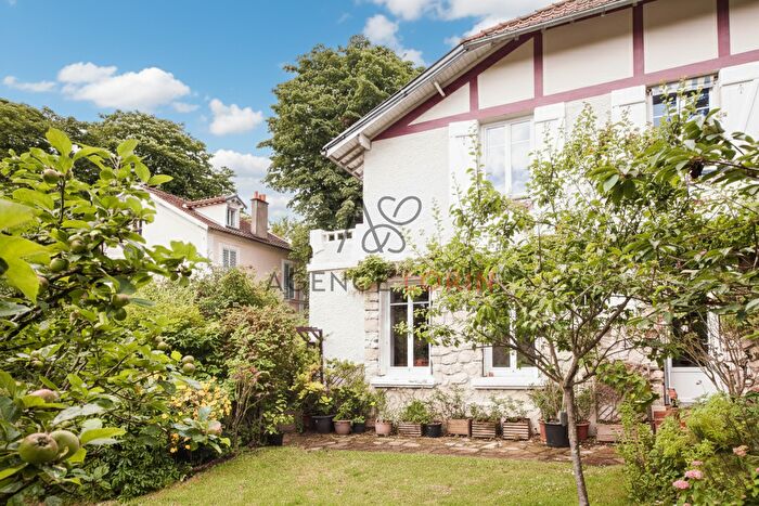 Maison à vendre - Le Vésinet - 6 pièces - 4 chambres