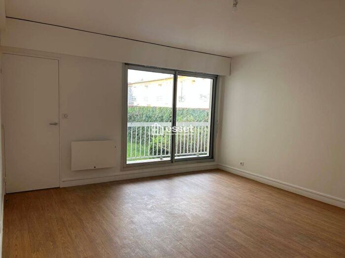 Appartement 3 pièces à louer à Plaine, Paris 20ème arrondissement