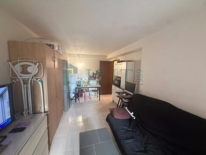 Appartement à vendre - Nice, Riquier - 2 pièces - 1 chambre