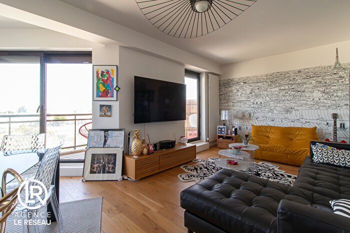 Levallois-Perret, Front de Seine : Appartement 4 pièces à vendre