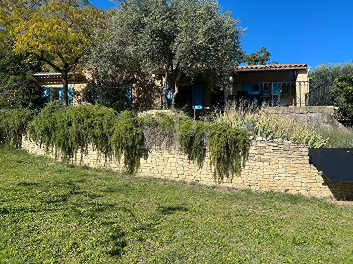 Maison à vendre - Saint-Saturnin-lès-Apt - 6 pièces - 4 chambres