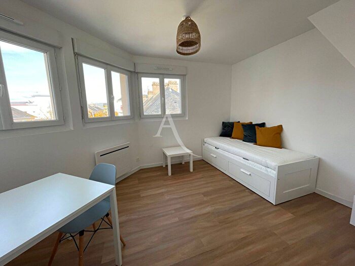 Appartement 2 pièces à Hyper Centre, Saint-Nazaire, à louer