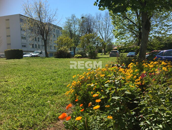 Appartement 4 pièces à Carbon-Blanc, à vendre