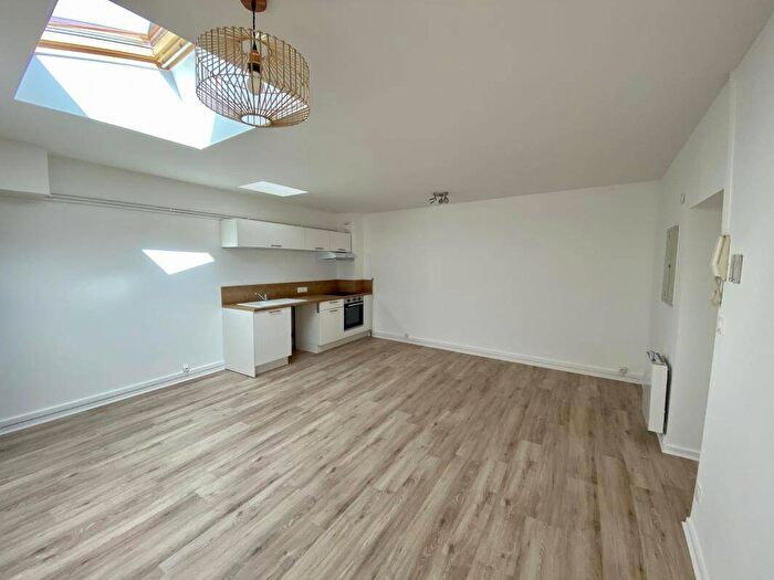 centre Ville-La Chartonnière-La Barre, Villefranche-sur-Saône - Appartement 1 pièce à louer