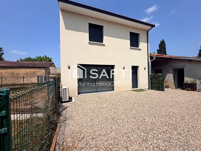 Maison 4 pièces à vendre à Saucats