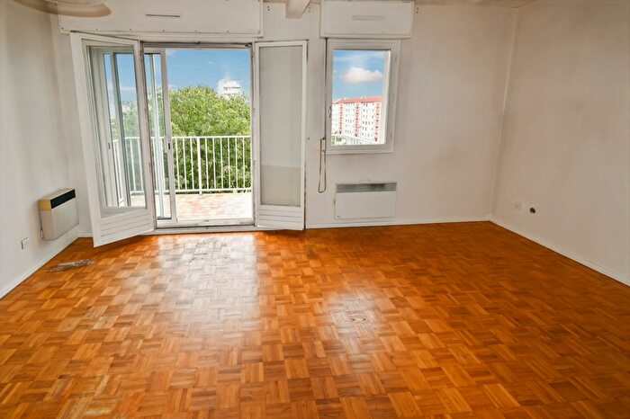 Appartement 3 pièces à Villeurbanne, Zola, Pressence, à vendre