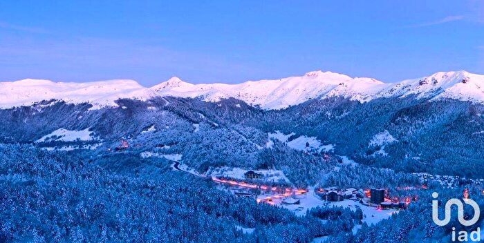 Appartement à vendre - Laveissière - 7 pièces - 4 chambres