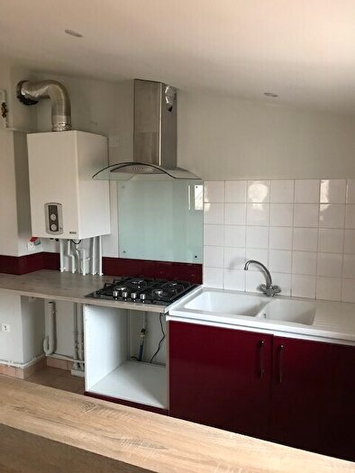 Castelnaudary, Verdun, Horloge, Cugarel, Route de Revel : Appartement 2 pièces à louer