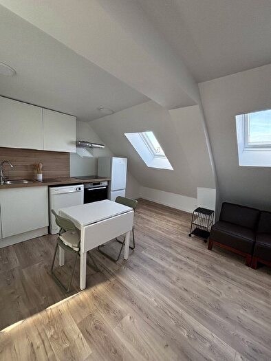 Appartement 2 pièces à louer à Condé-Sainte-Libiaire