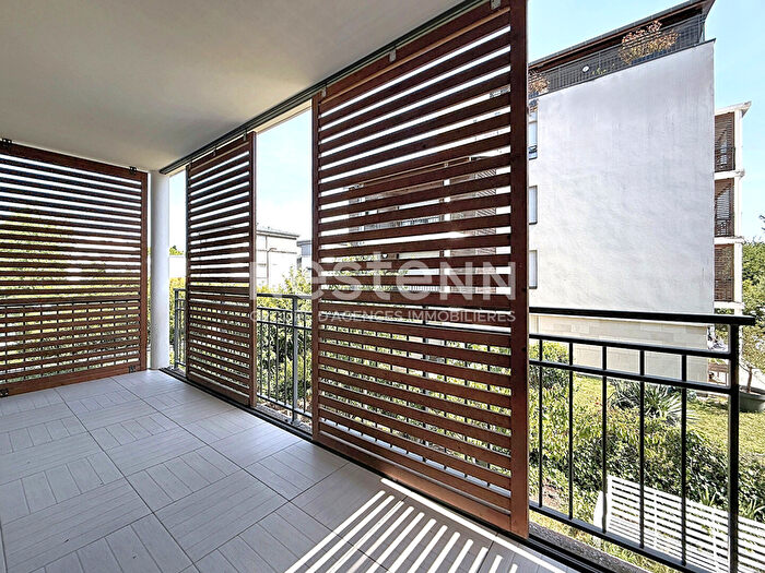Appartement 4 pièces à vendre à Guyancourt, Villaroy